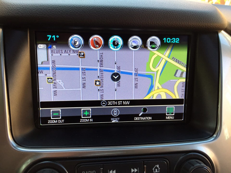 Chevy GMC 8" MyLink Touchscreen Replacement | DJ080PA-01A – Cuescreens